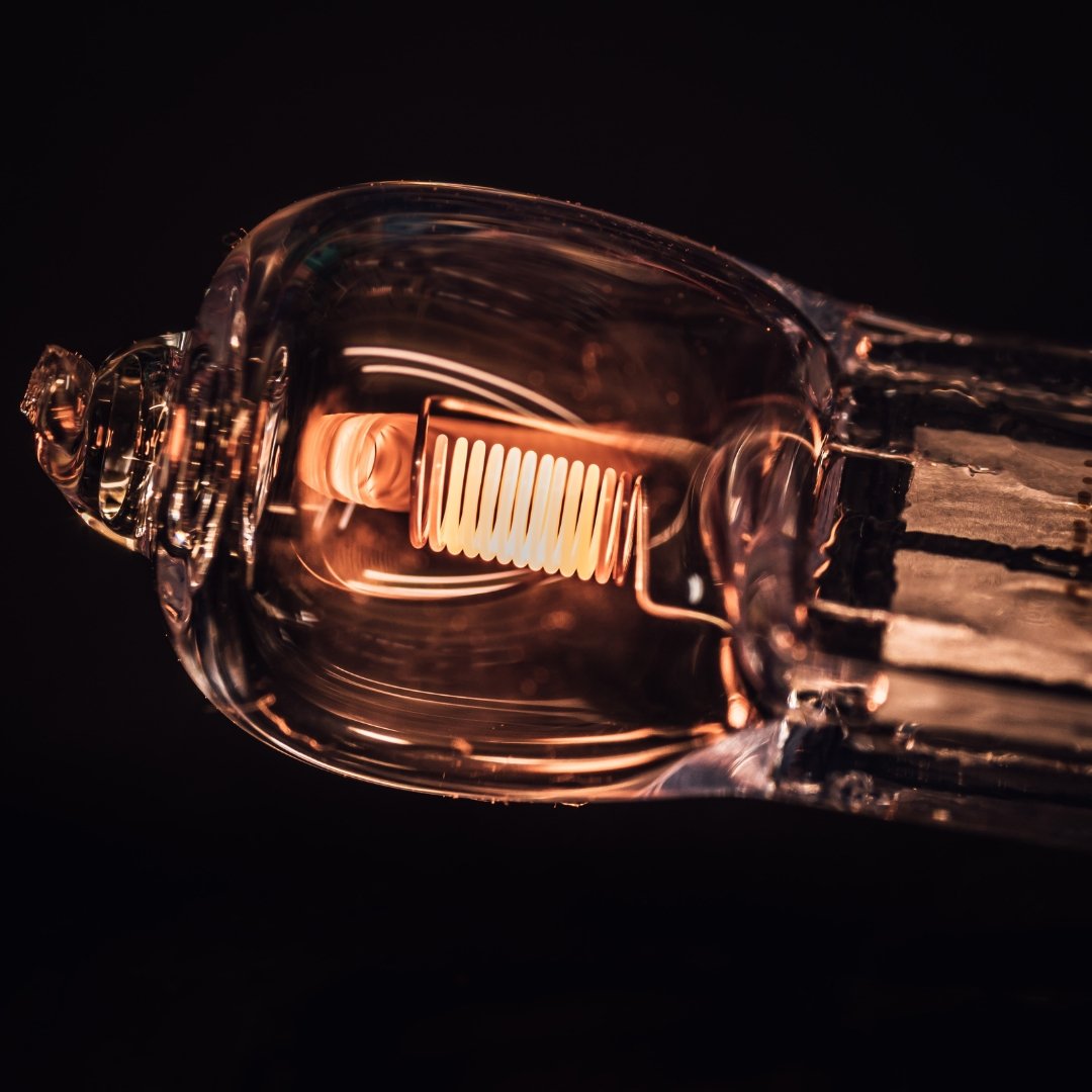 Halogen Light Globes – Cosmo Lighting Kensington